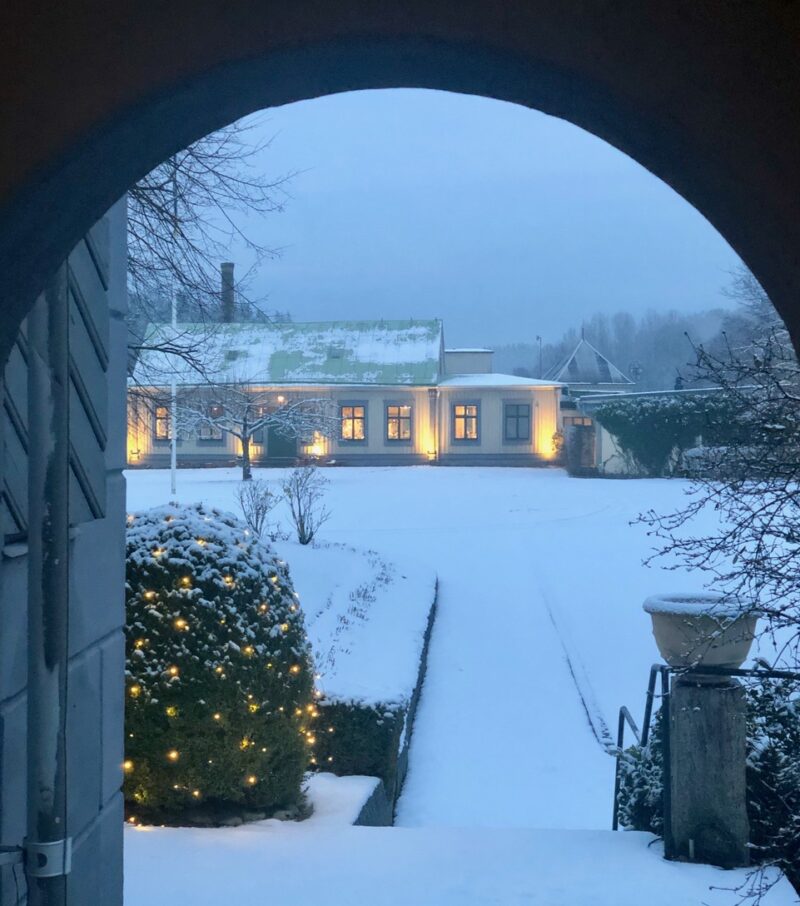 Om BM Design - BM Designcenter - Designmöbler & inredningsspecialist